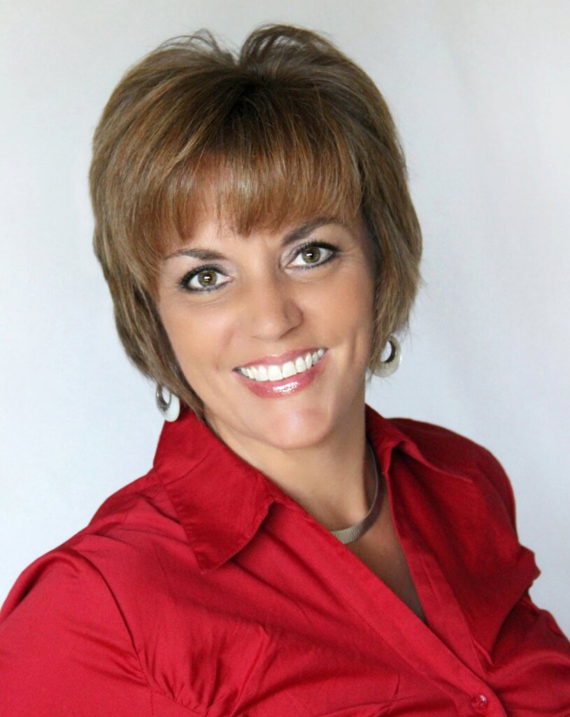 Meet Our Agents | Page 1 of 1 | Lauri Bauman