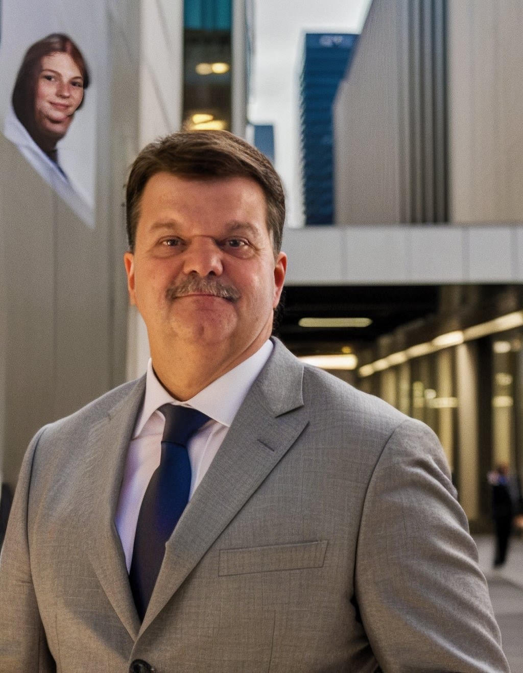 Larry McKinney, Jr. | Hogge Real Estate Inc