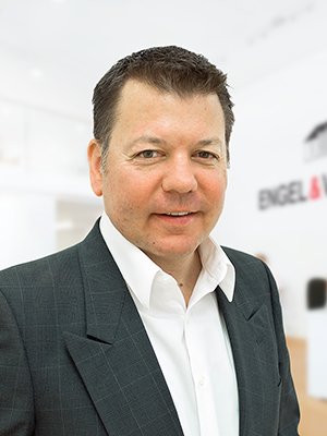 Agent | Page 1 of 1 | Angela Toyer